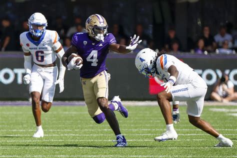 Boise State Broncos Lose To Washington Huskies 48 19 Mountain West