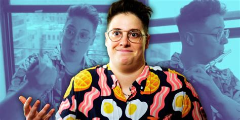 Big Brother 25 Izzy Gleichers Pronouns Age Job Instagram And More