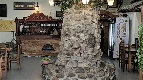 ხინკლის სახლი დომ ბიტა გთავაზობთ კანჭის საინტერესო და მრავალფეროვან მენიუს