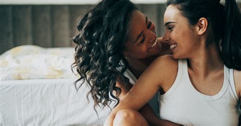 Is Oral Sex Safe During The Coronavirus Outbreak Heres What Doctors Say