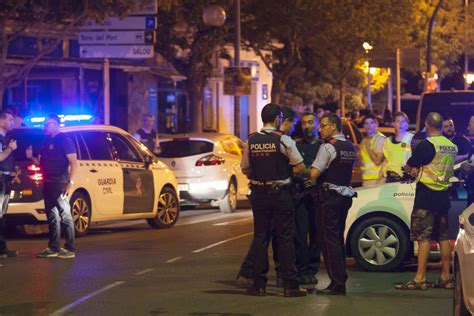 Barcelona Terror Attack In Pictures Photos Image 61 Abc News