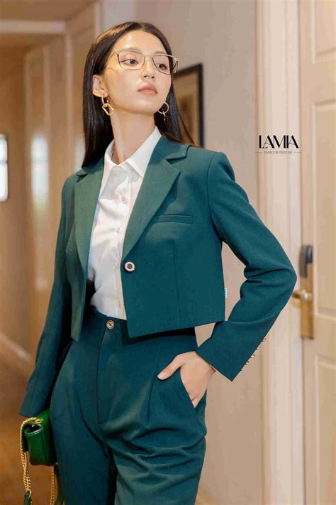 Mẫu Áo Vest Nữ Đẹp Nhất 20 Gợi Ý Thời Trang Tinh Tế