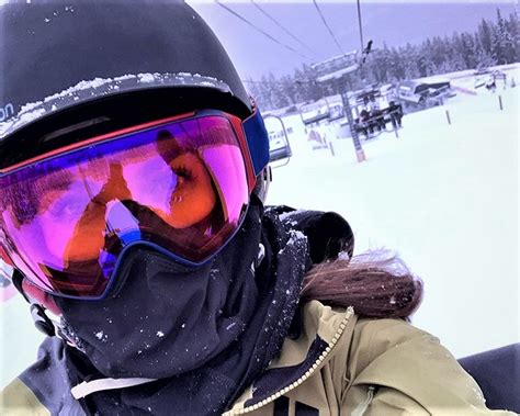5 Best Anti Fog Ski Goggles To Buy Right Now Extreme Nomads