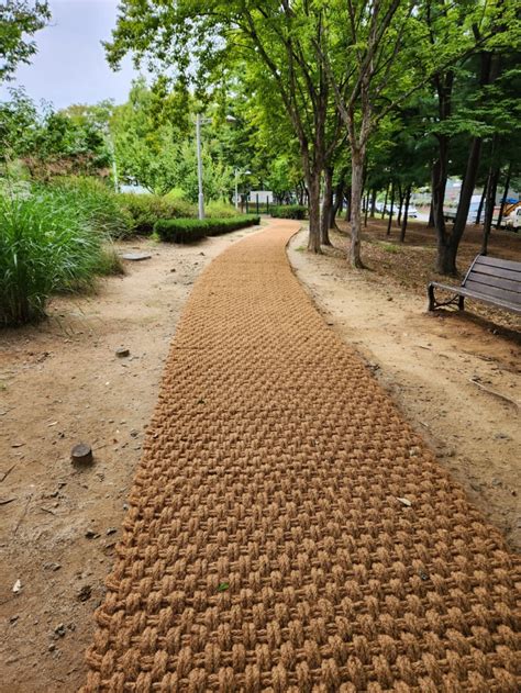 00공원 노후산책로 보수공사 보행매트 우연산림산업