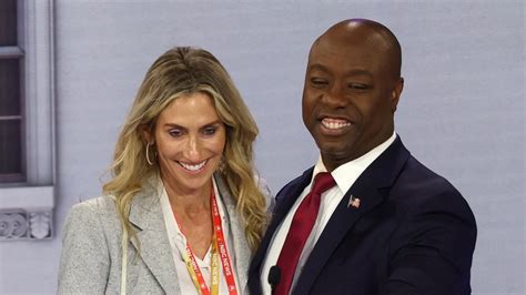 Tim Scott Brings His Girlfriend Mindy Noce On Stage Amid Gop Debate