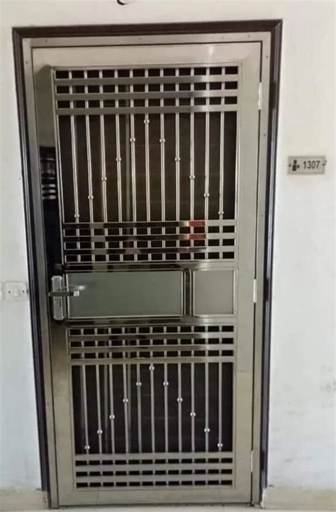 Modern Stainless Steel Ss Safety Gate For Home At ₹ 1199square Feet