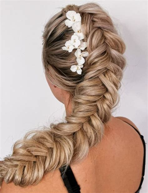 40 Fetching Hairstyles For Straight Hair To Sport This Season