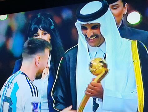 Messi Is The Goat Dunia Kata Dunia Imajinasi