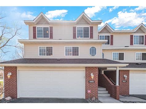 9963 Redwood Street Nw Coon Rapids Mn 55433 Mls 6354078 Edina