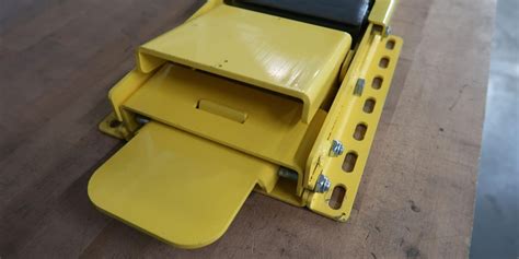 Case Picking Is Faster And Safer With Updated Pallet Flow Separator