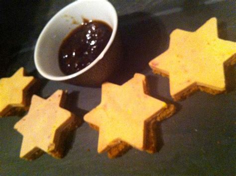 Recette d Etoiles de pain d épice au foie gras et confiture de figues