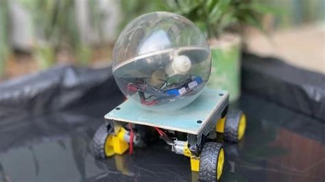Mahasiswa Unpad Rancang Robot Pembasmi Larva Nyamuk Dbd
