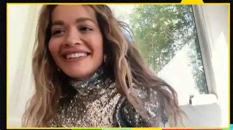 Rita Ora Im Rtl Interview Hier Gibt Sie Hinweise Auf Ihren Ema Look