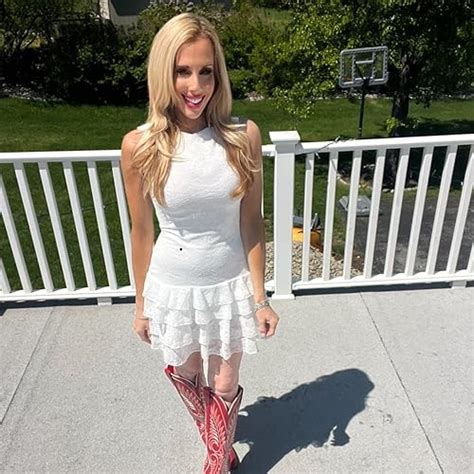 Caroline Morriss Amazon Page