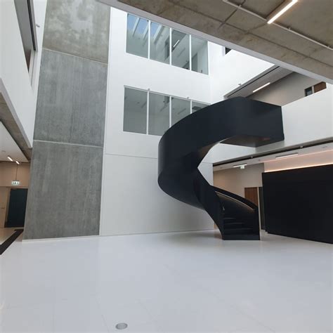 Contact Class 5 Photonics