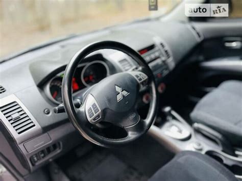 Купити Mitsubishi Outlander XL 2008 в Харкові: 8850$ | Міцубісі ...