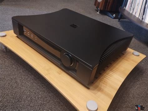 Rega Aethos Integrated Amplifier Floor Model Photo 5060879 Canuck