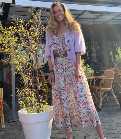 FOTO S Inge De Bruijn Laat Zien Dat Leeftijd Maar Een Getal Is Met Gewaagde Bikinifoto S