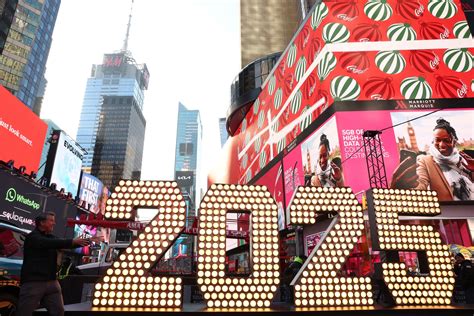 New Years Eve Times Square Ball Drop 10 Surprising Facts Time