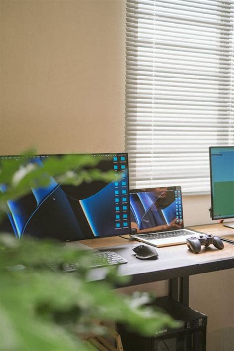 3 C用品 人體工程學 個人電腦 內部 創新 在家工作 垂直方向 外圍設備 多台顯示器 安慰 室內設計 專業 工作區