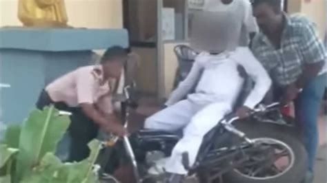 කොළඹ ප‍්‍රධාන පාසලක නි විදුහල්පති සූර් වී පාසලේ යකා නටලා Video