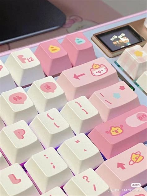 Follow Me ♡ Fancy Keyboard Kawaii Room Ideas Headphone Decoration