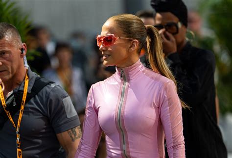Jennifer Lopez így Jelent Meg A F1 Futamon Marie Claire