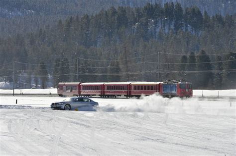 겨울 안전운전의 필수품 윈터 타이어란