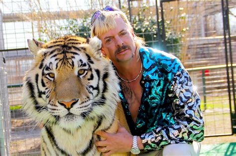 Netflixs Tiger King Where Are Joe Exotic And Carole Baskin Now