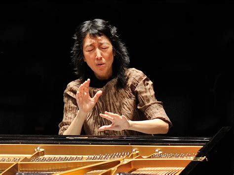 Mitsuko Uchida Gulbenkian Música
