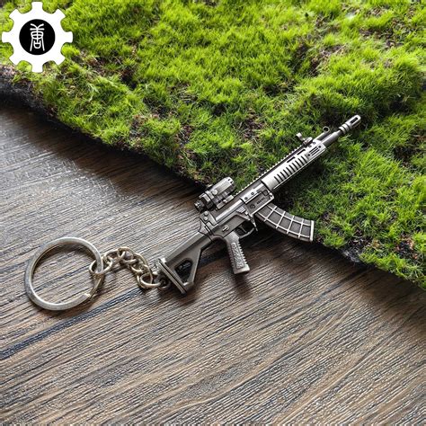 Tiny Qbz 191 Assault Rifle Metal Keychain Leones Marvelous Items