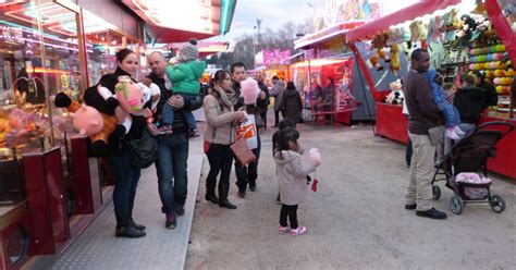 La fête foraine prend ses quartiers dhiver à Besançon