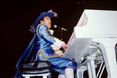 Elton Johns Fashion Through The Years Abc News
