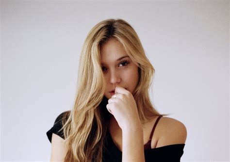 Women 480p Alexis Ren Model Blonde Hd Wallpaper