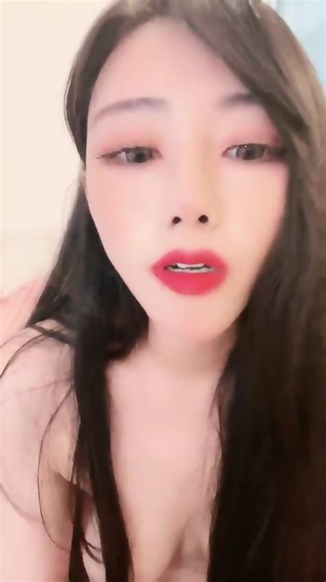 【珍珠波椰子】高颜值性感反差女神高跟长腿道具自慰高潮喷水2 Eporner