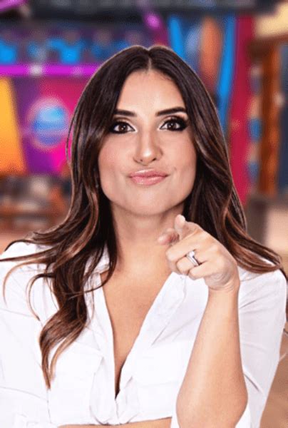 Según rumores Jimena Longoria sería la nueva conductora en Venga la