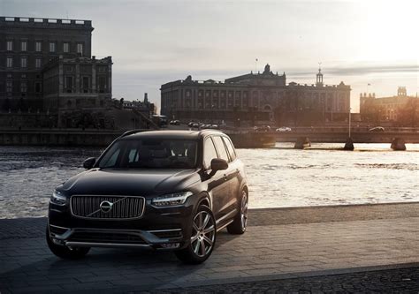 Volvo XC90 als Einführungsedition bestellbar - Magazin