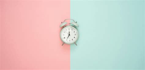 Are You Out Of Sync The Ultimate Cycle Syncing Guide For Productivity Emerald Hill Collective