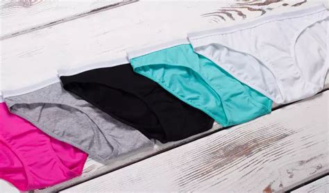 Advantages And Disadvantages Of Wearing Briefs