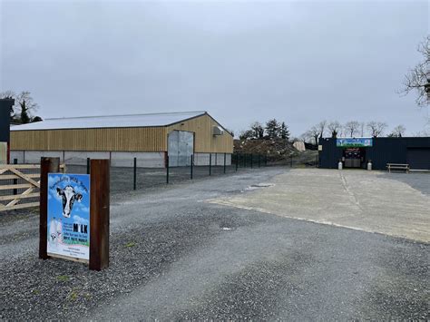 Watch New Build Calf Shed In Cavan With Calf Comfort To The Fore