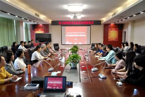 我校签约成为绵阳师范学院音乐与表演艺术学院实习实践教学基地合作
