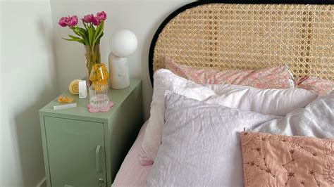 13 Ways To Maximize Space In A Small Bedroom