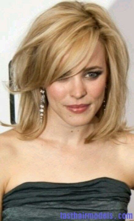 7 Looking Good Shoulder Length Hairstyles Side Swept Bangs