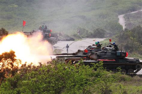 【三軍聯訓測考操演】586旅精準火力 痛擊敵軍 Yahoo奇摩時尚美妝