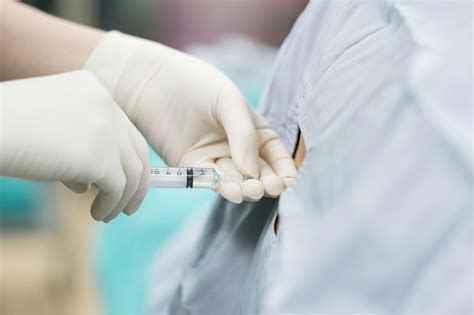 Ketahui Proses Anestesi Spinal Dan Efek Sampingnya Alodokter