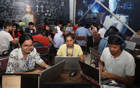 lpu organized ‘gateway to smart india hackathon sih 2023 with 120