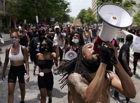 Photos Thousands Of Protesters Gathered For Saturday Demonstrations In