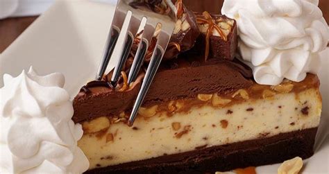 The Cheesecake Factorys Snickers Cheesecake Has A Brownie Crust