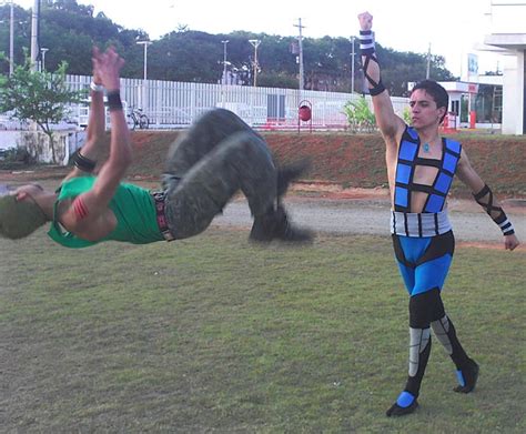 Guile Vs Sub Zero Cosplay By Rademiseros On Deviantart