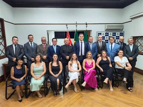 Transmissão de cargo ao prefeito eleito de Caçapava e posse do novo
